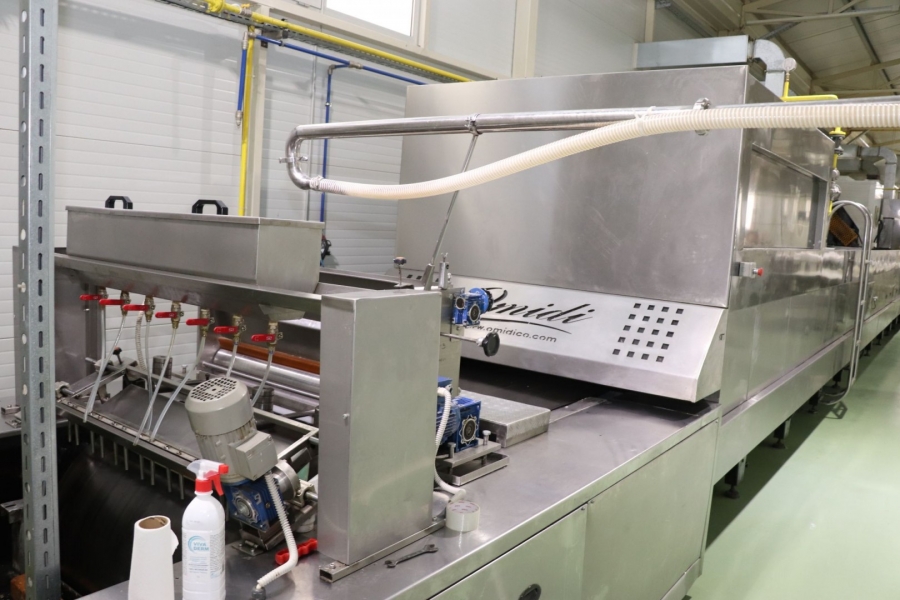 2016 OMIDI COMPLETE LINE FOR ROLLED CAKE | Food industry equipment | 1355