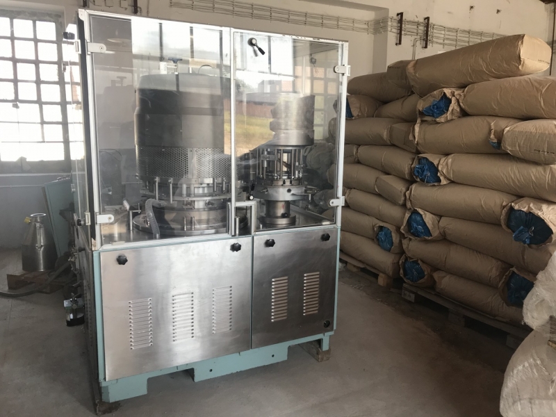 1978 IMA ZANASI Capsule filling and closing machine | Food industry ...